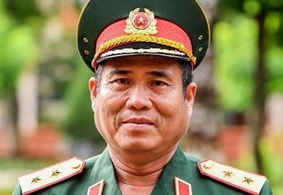 Tướng quân đội bị cảnh cáo vì buông lỏng quản lý đất quốc phòng