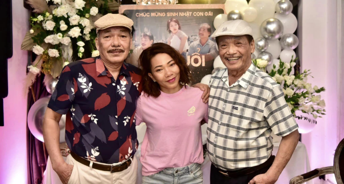 NSND Trần Hiếu, Trần Tiến khiến Hà Trần 'khóc như trẻ thơ' trong sinh nhật