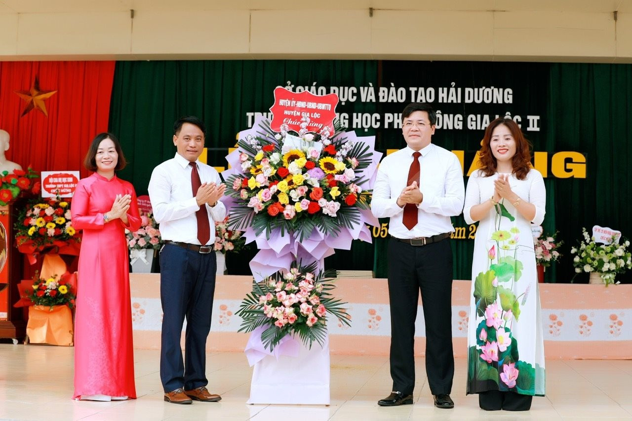 Chất lượng giáo dục của Trường THPT Gia Lộc II chuyển biến tích cực