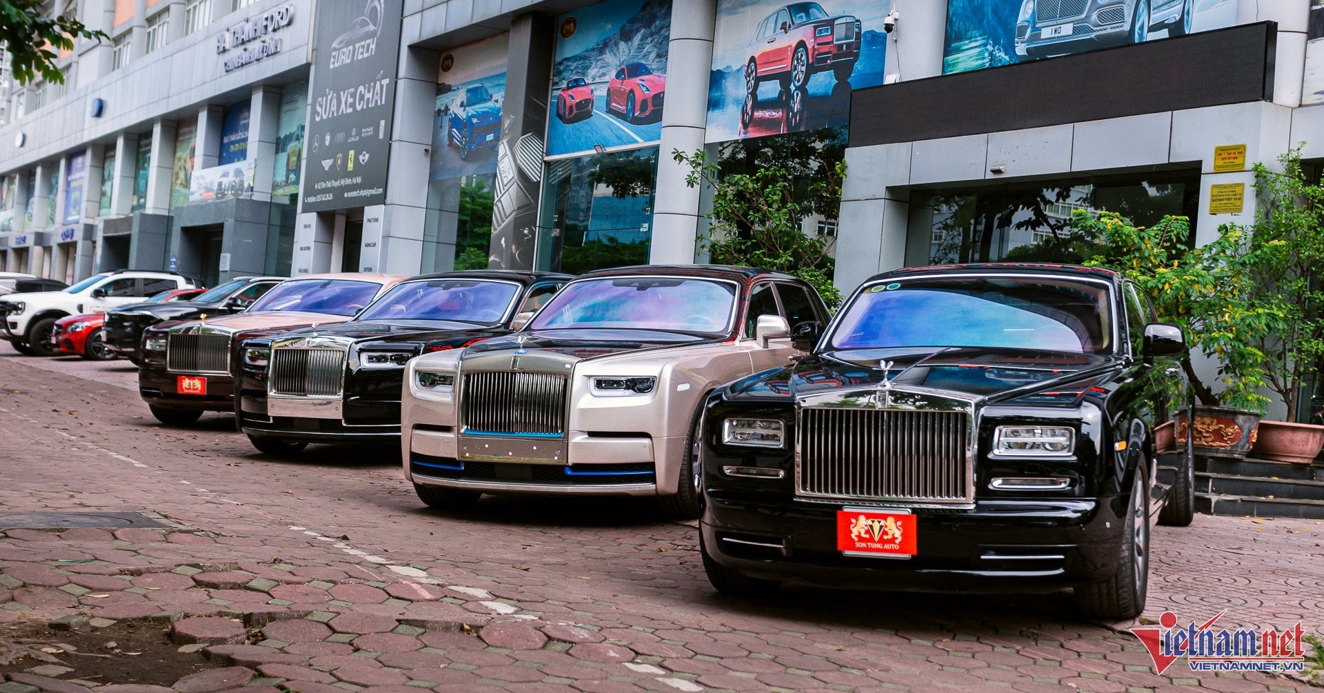 Ngắm dàn Rolls-Royce Phantom trị giá 150 tỷ, có xe từng của ông Trịnh ...