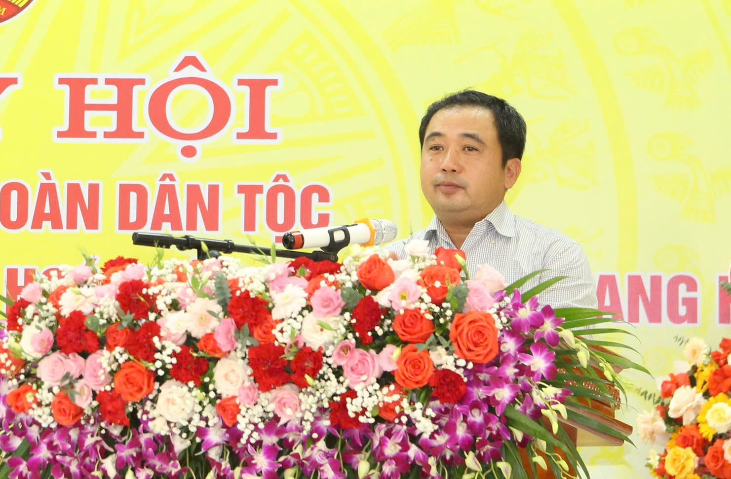 Đồng chí Bí thư Tỉnh ủy Trần Đức Thắng dự Ngày hội Đại đoàn kết toàn dân ở thôn Quang Rực