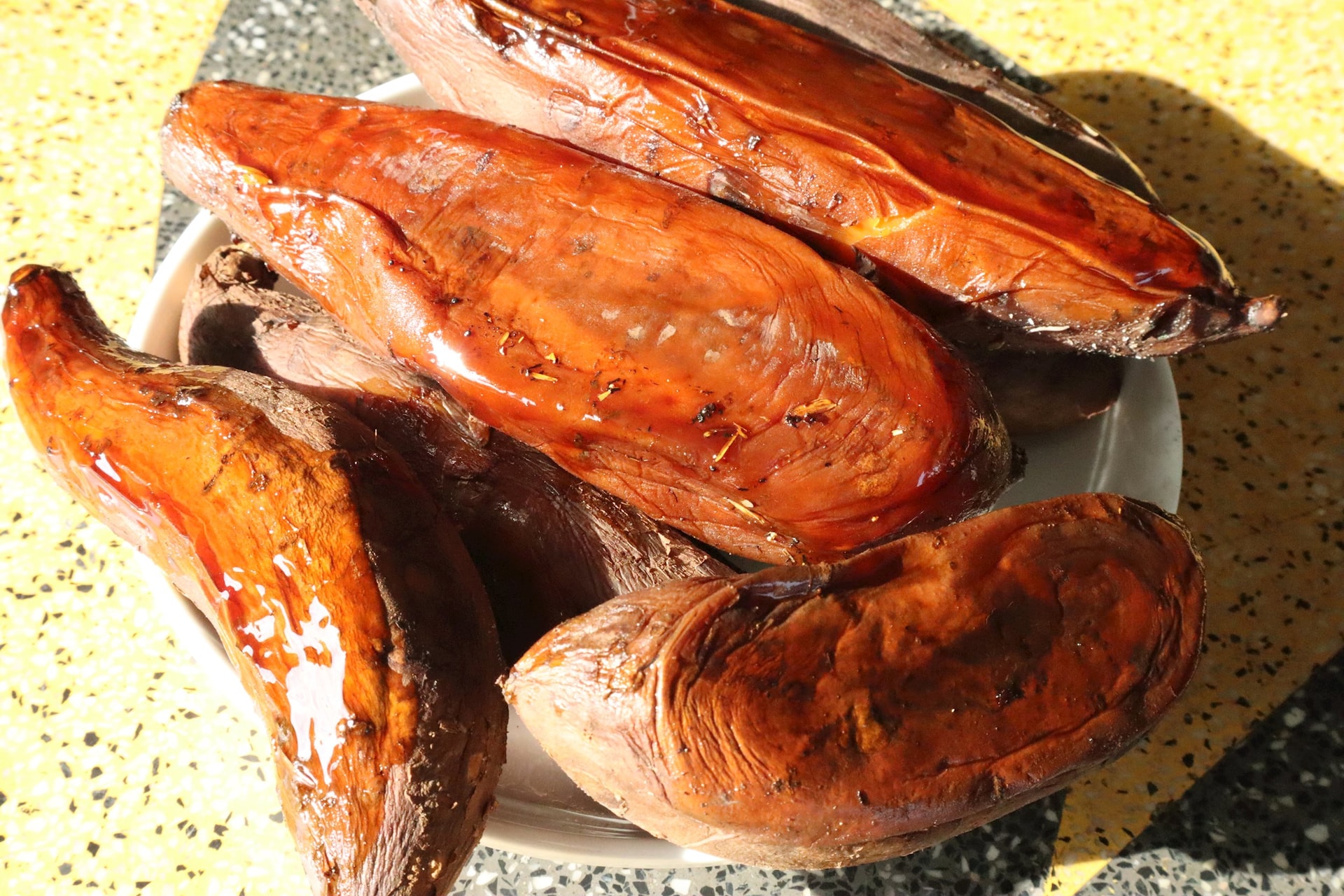 Ngọt mềm khoai lang vùi trấu