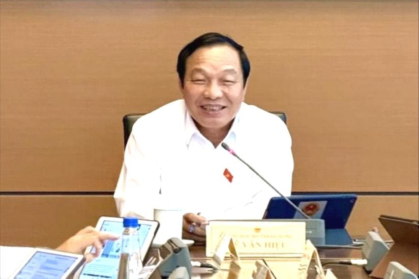 Đại biểu Lê Văn Hiệu đề nghị làm rõ, bổ sung một số cơ chế, chính sách phát triển kinh tế tư nhân