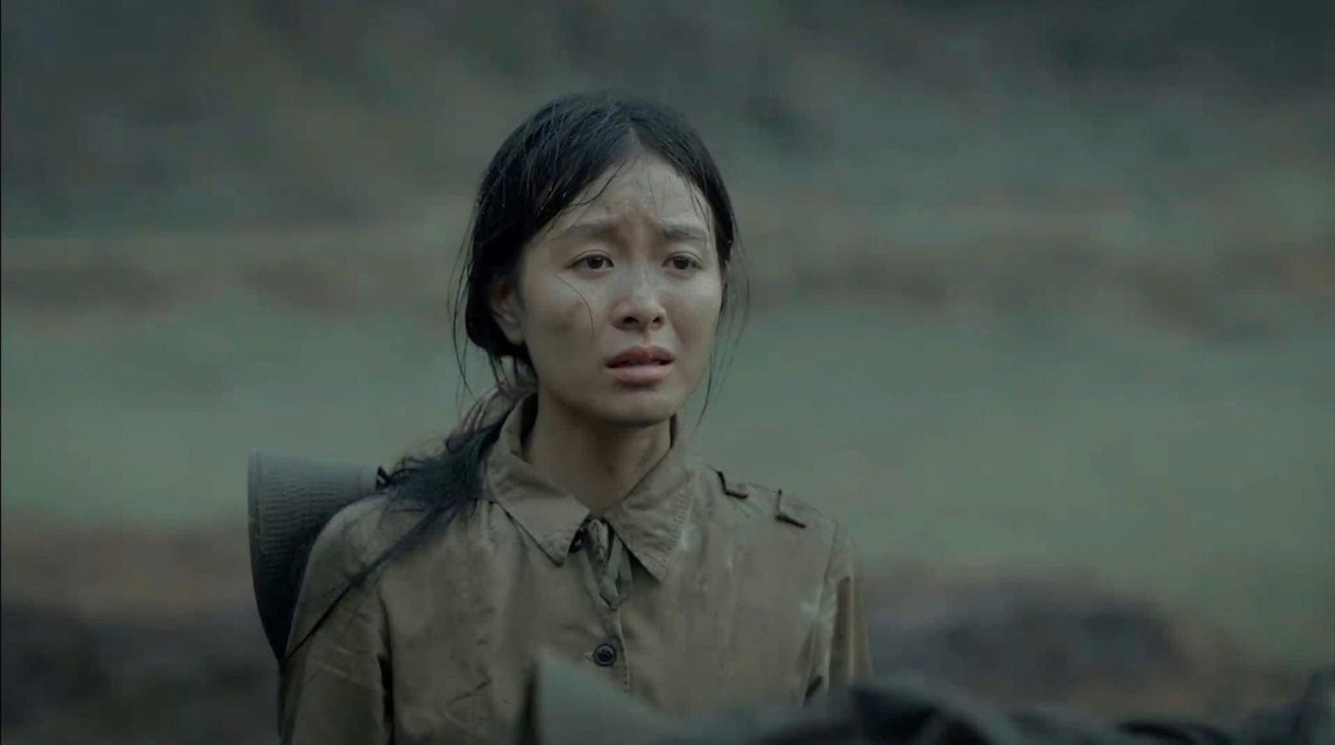 La jeune actrice 10X Hai Phong Huyen Trang est fière de jouer dans des films de guerre