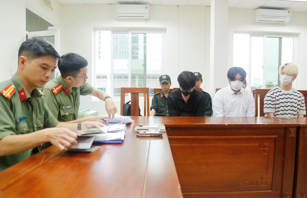 Bắt giữ nhóm người Hàn Quốc điều hành đường dây lừa đảo tại Campuchia