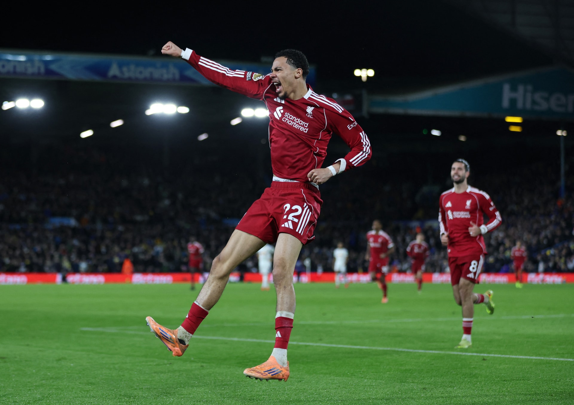 Liverpool nhận trái đắng ở phút 90+6