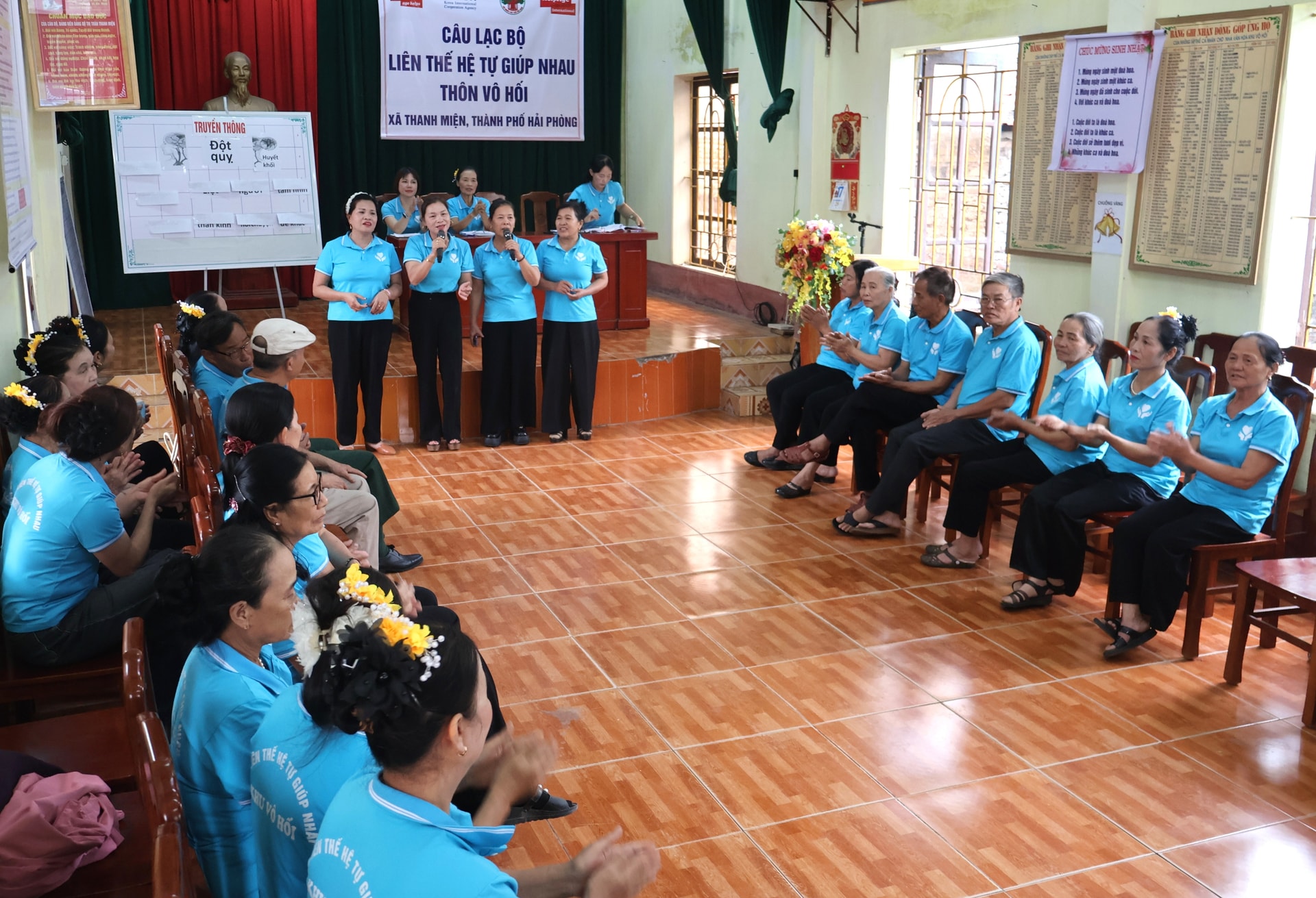 Điểm tựa cho người cao tuổi tại cộng đồng