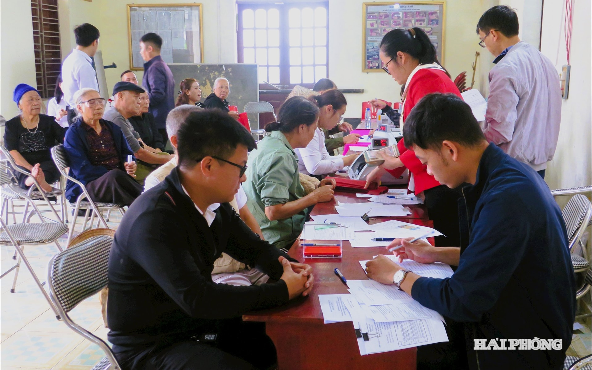 Kien Hai is expediting land clearance for projects related to the Lao ...