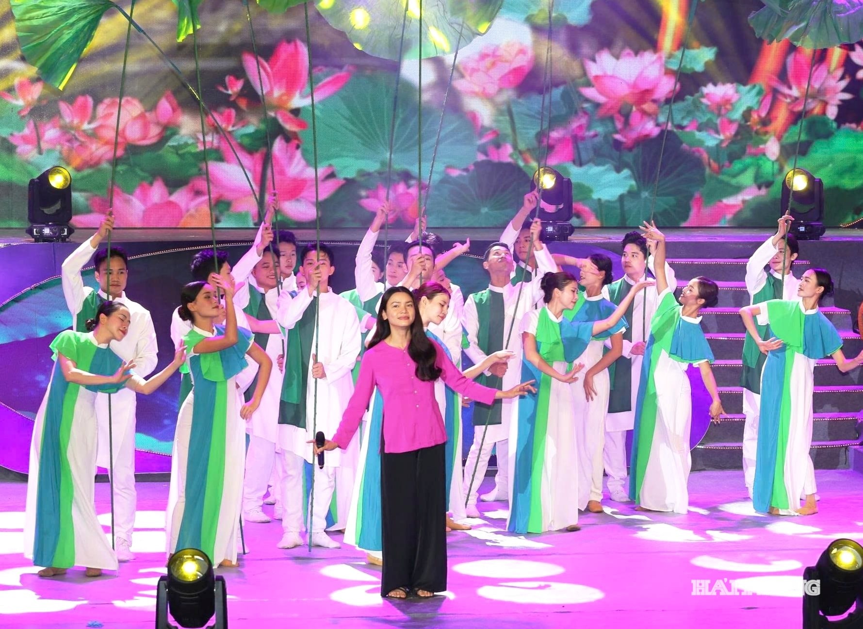 The imprint of Hai Phong musicians in the flow of Vietnamese music.