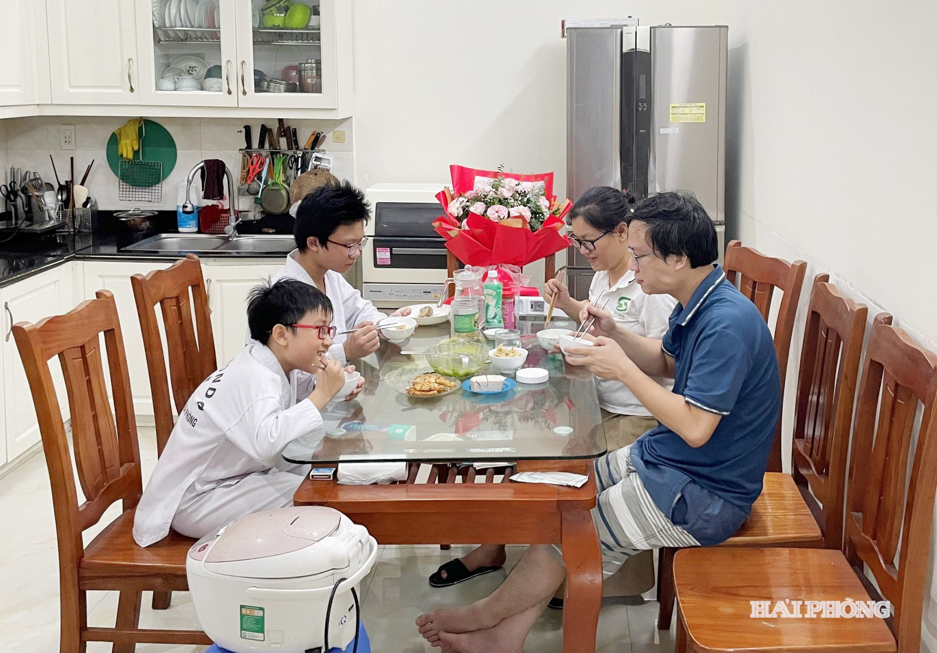 Quan tâm dinh dưỡng bữa ăn gia đình